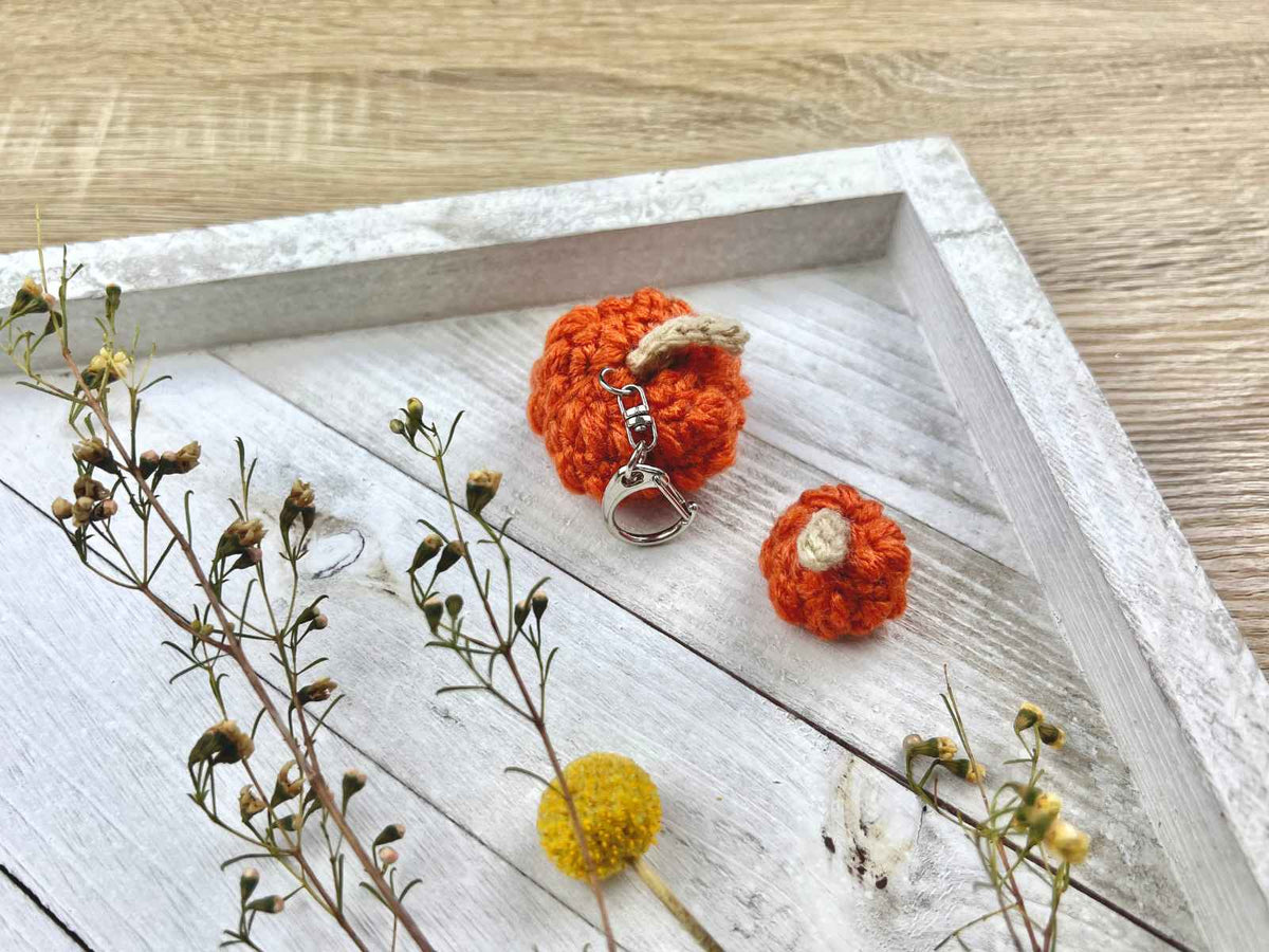 Mini Pumpkin Keychain PDF Crochet Pattern – Desert Blossom Crafts Shop