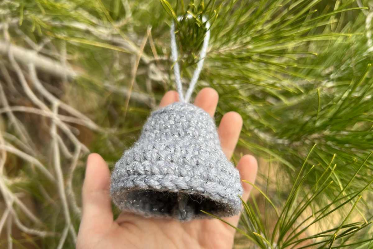 Christmas Bell Ornament Crochet Pattern – Desert Blossom Crafts Shop